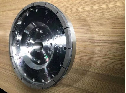 Diamond Grinding wheels for the Semiconductor industry